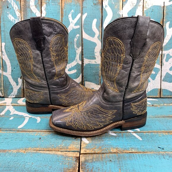Corral Boots | Shoes | Corral Boots Kids Size 5k Distressed Grey ...